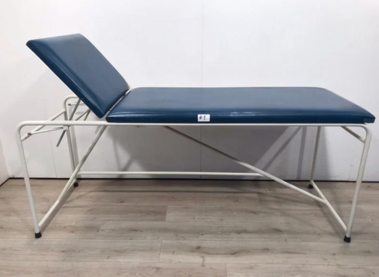 Used examination beds for sale | Used-Hospitalbeds.com